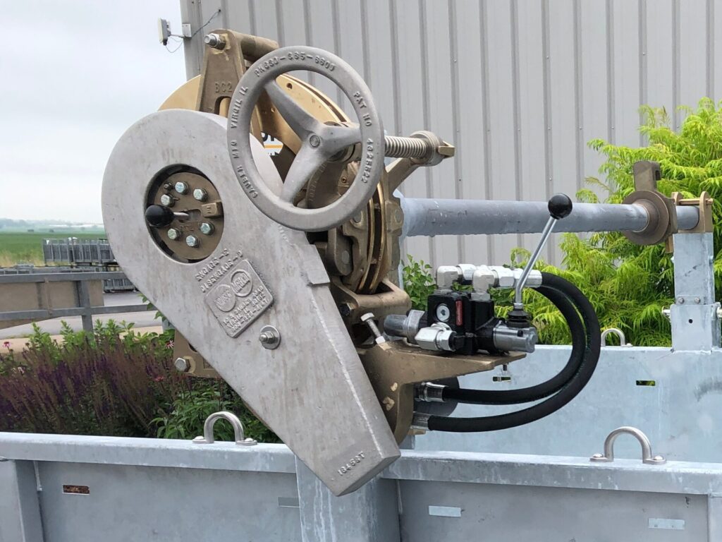 Three Reel Stringing Trailer - Sauber Mfg. Co.