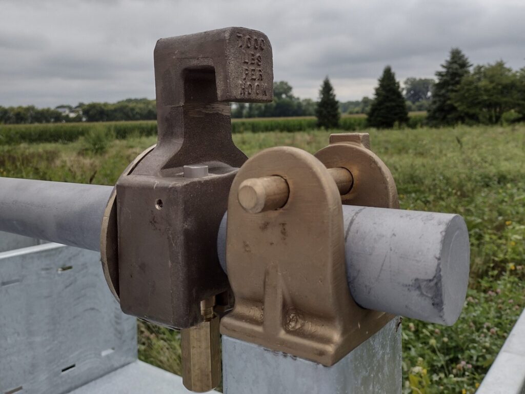Self-Loading Trailer - Sauber Mfg. Co.
