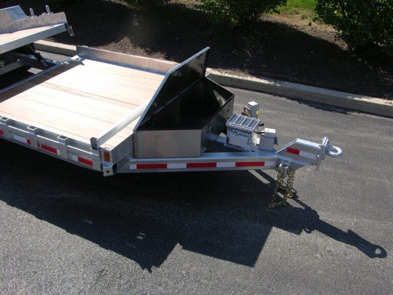 Coil Duct Trailer w/ Line Tamer - Sauber Mfg. Co.